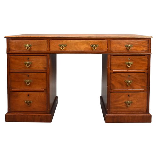 Victorian Satinwood Pedestal Desk, 1870s for sale at Pamono
