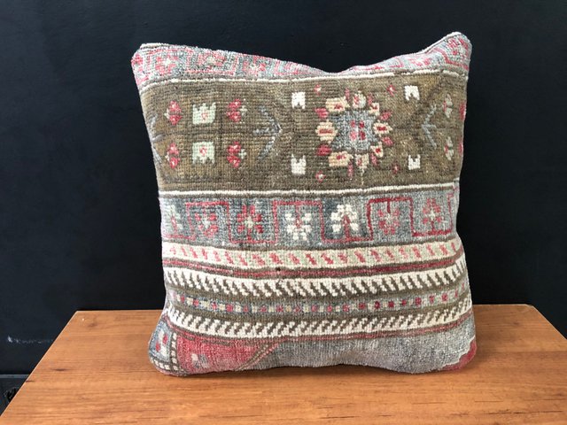 Kurdish Oushak Cushion Cover, 1960s for sale at Pamono