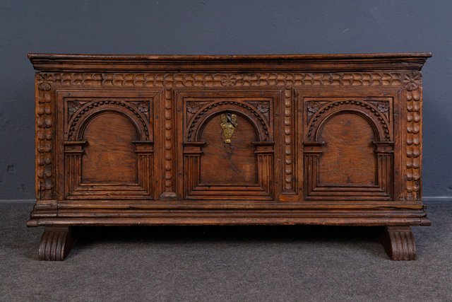 Antique Oak Crate Chest for sale at Pamono