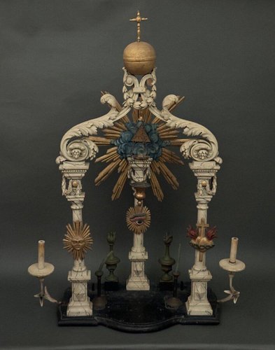 19th Century Masonic Altar in Polychrome Carved Wood for sale at Pamono