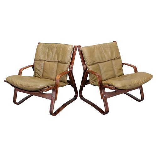 Set of Bentwood & Buffalo Leather Lounge Chairs by Giske Carlsen for ...
