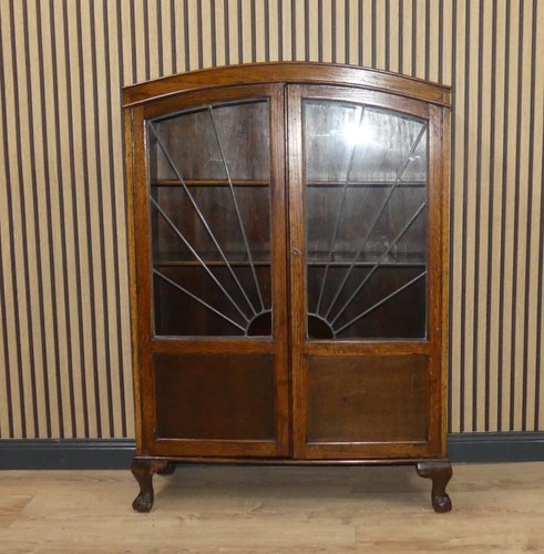 Small Art Deco Display Cabinet with Oak Doors and Leaded Glass Windows for sale at Pamono
