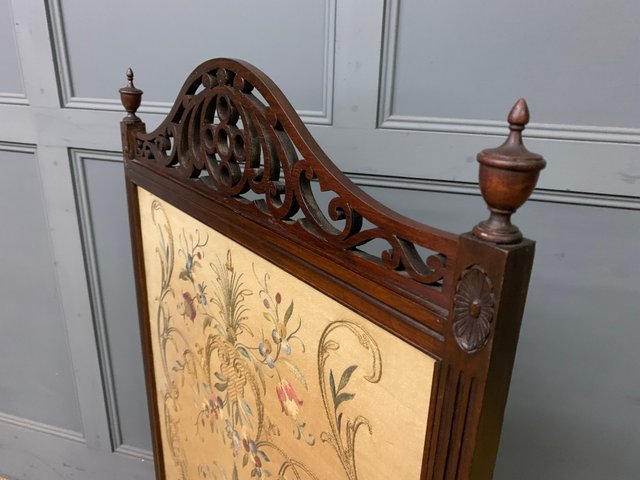 Victorian Mahogany Firescreen, 1890 for sale at Pamono