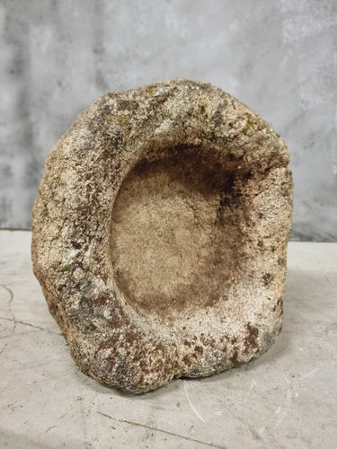 Stone Trough Water Basin for sale at Pamono