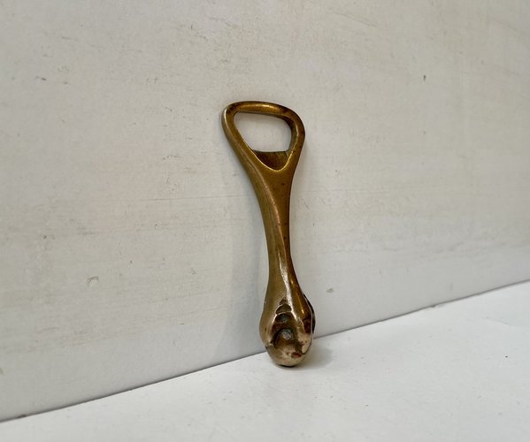 Antique Craw Foot Bootle Opener in Brass for sale at Pamono