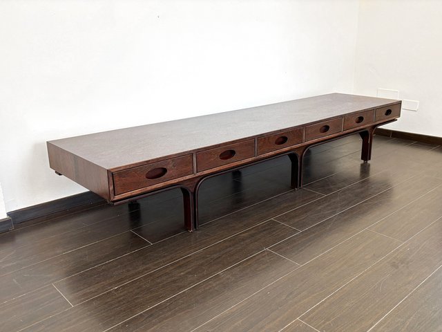 Banco bajo con cajones de Gianfranco Frattini para Bernini, años 60 en ...