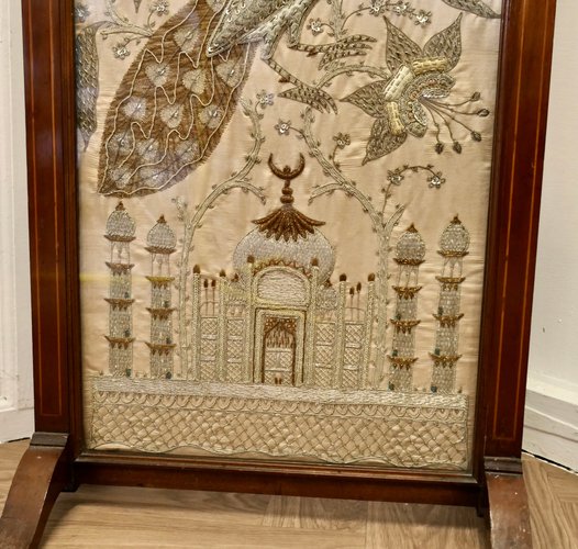 Indian Embroidered Silver and Gold Taj Mahal Screen for sale at Pamono