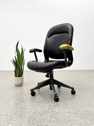 Equa Swivel Chair by Bill Stumpf for Hermann Miller, 1980s for sale at ...