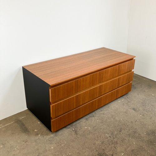 Chest of Drawers with Black Formica Sides in Teak, 1970s for sale at Pamono