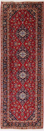 Middle Eastern Rug in Wool for sale at Pamono