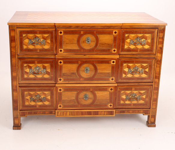 Louis Seize Commode in Walnut, 1790s for sale at Pamono