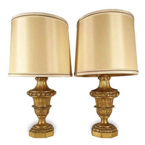 Italian Vase Lamps in Gilded Wood, 1700s, Set of 2 for sale at Pamono