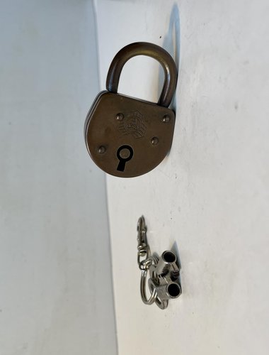 German Tri-Lock Padlock in Brass, 1940s for sale at Pamono