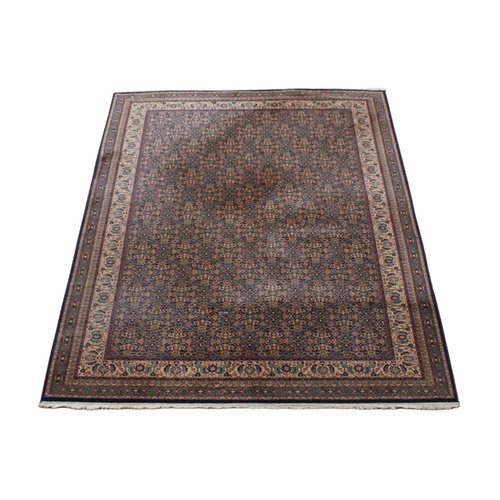 Large Oriental Rug with Pattern and Colors for sale at Pamono
