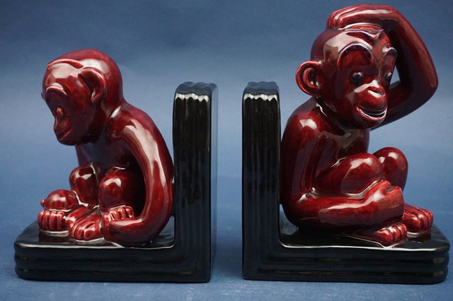 Art Deco Ceramic Monkey Bookends by Michael Powolny for Wiener Keramik, Austria, 1920s, Set of 2 ...