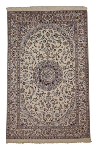 Middle Eastern Nain Rug in Virgin Wool for sale at Pamono