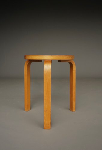 Modell 60 Hocker von Alvar Aalto für Artek, 1960er bei Pamono kaufen