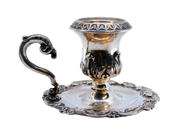 Small Silver Paddle with Shell-Shaped Base for sale at Pamono