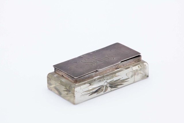 Stamp Box in Cut Glass for sale at Pamono