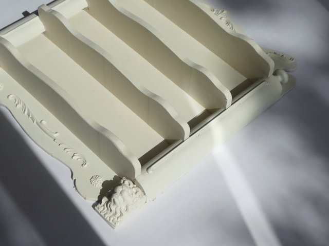 Antique White Wooden Wall Rack with Lions for sale at Pamono