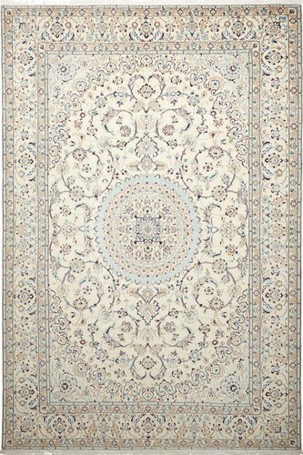Middle Eastern Hand-Knotted Nain Rug with Floral Pattern for sale at Pamono