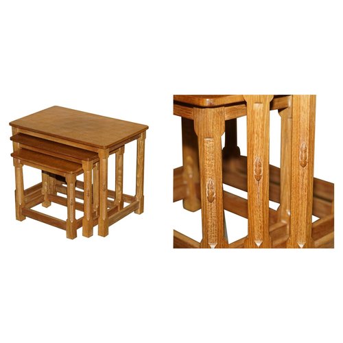 Tavolini in radica di quercia di Robert Mouseman Thompson, anni '70 ...