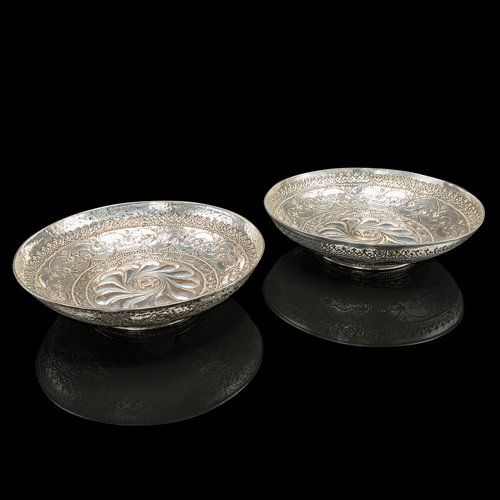 Antique Indian Silver Plate Bowls, 1850, Set of 2 for sale at Pamono