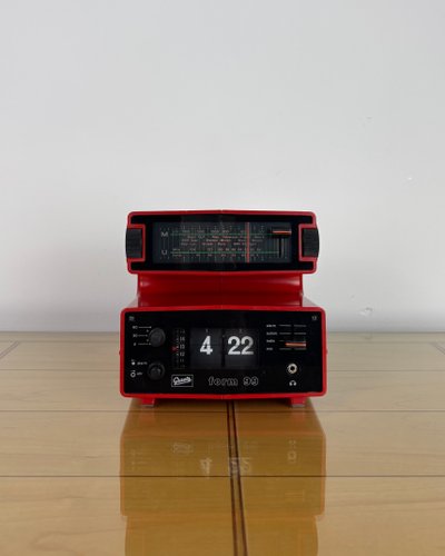 Radio reloj Graetz Form 99 C, años 70 en venta en Pamono