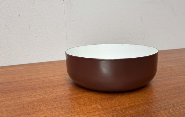 Mid-Century Modern Brown Enamel Bowl by Kaj Franck for Finel, Finland ...