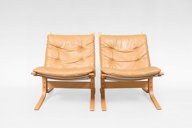 Vintage Siesta Chairs in Tan Leather and Plywood by Ingmar Relling for ...