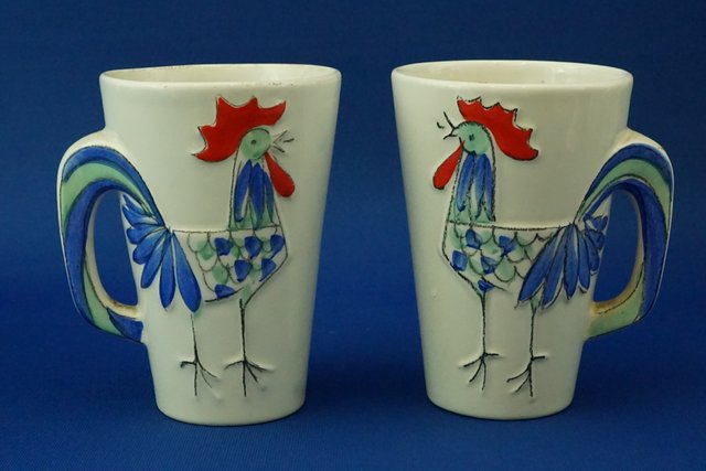 Ceramic Cups with Bas-Relief Roosters from Sicas, Sesto Fiorentino ...