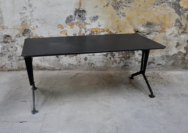 Model Arco Desk by BBPR for Olivetti Synthesis, 1960s for sale at Pamono