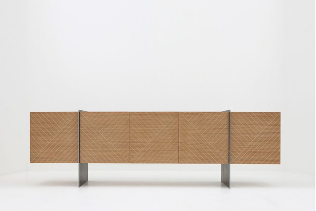 Buffet Hatch par Nada Debs en vente sur Pamono