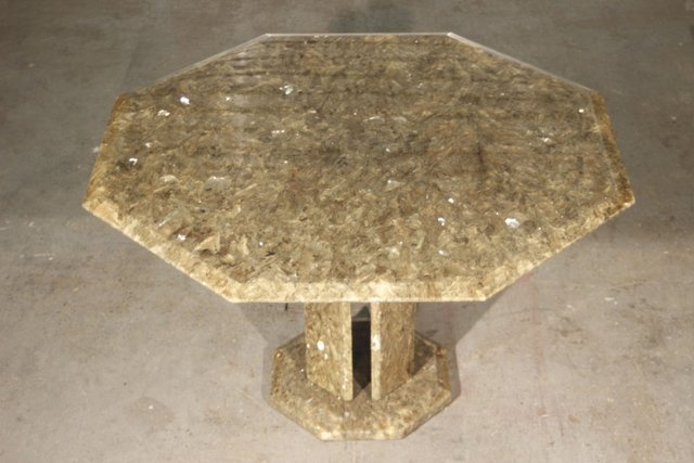 Regency Style Italian Octagonal Textured Resin and Quartz Dining Table, 1970s for sale at Pamono