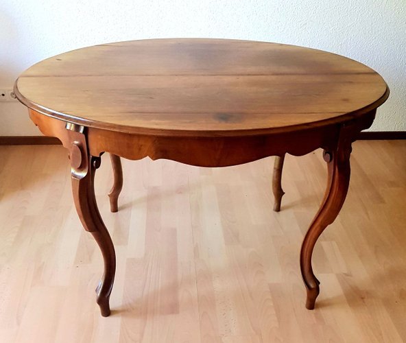 Antique Dining Salon Table with Curved Legs for sale at Pamono