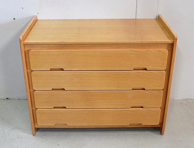 Small Solid Ash Chest of Drawers, 1970s for sale at Pamono