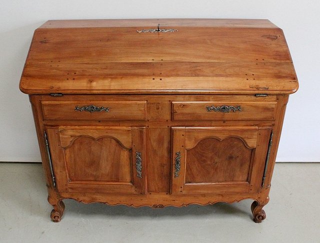 Solid Cherry Bureau or Sideboard with Desk, 18th Century for sale at Pamono
