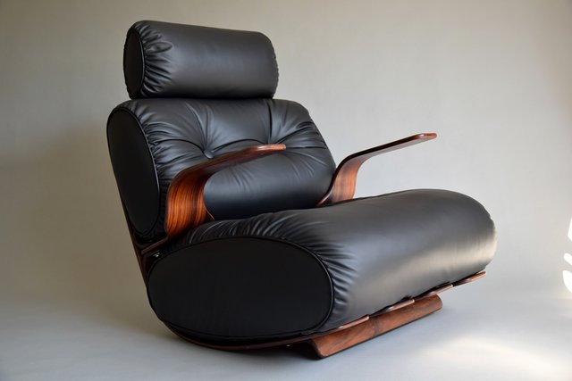 Mid-Century Modern Plywood and Leather Rocking Chair for sale at Pamono