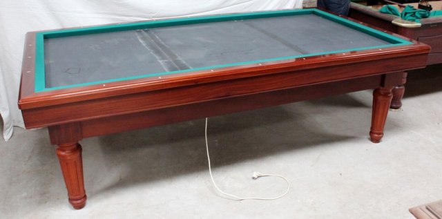 French Louis XVI Style Billiards Table in Mahogany for sale at Pamono