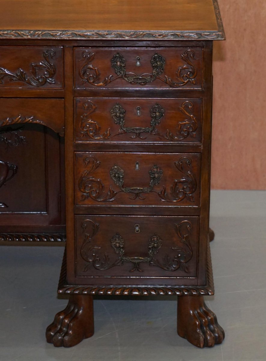 Antique Victorian Hand Carved Desk, 1850s for sale at Pamono
