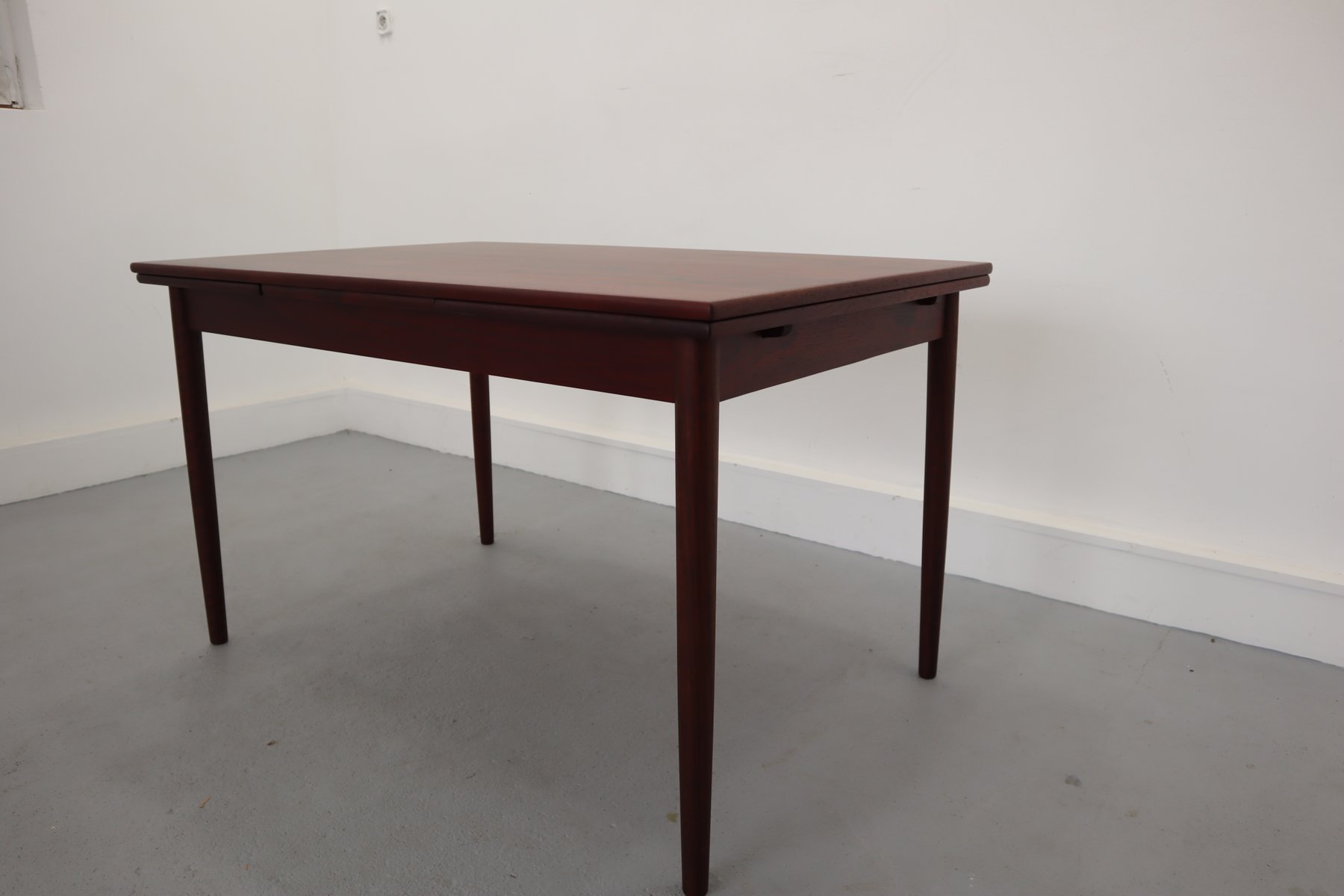 Mid-Century Danish Rosewood Extending Dining Table from Am Mobler for ...