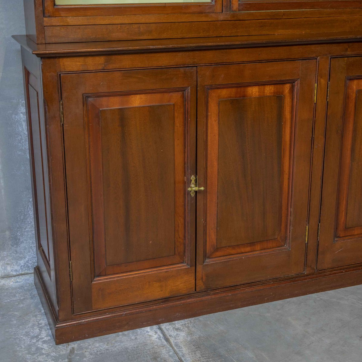 Edwardian Shop Fitting Display Cabinet for sale at Pamono