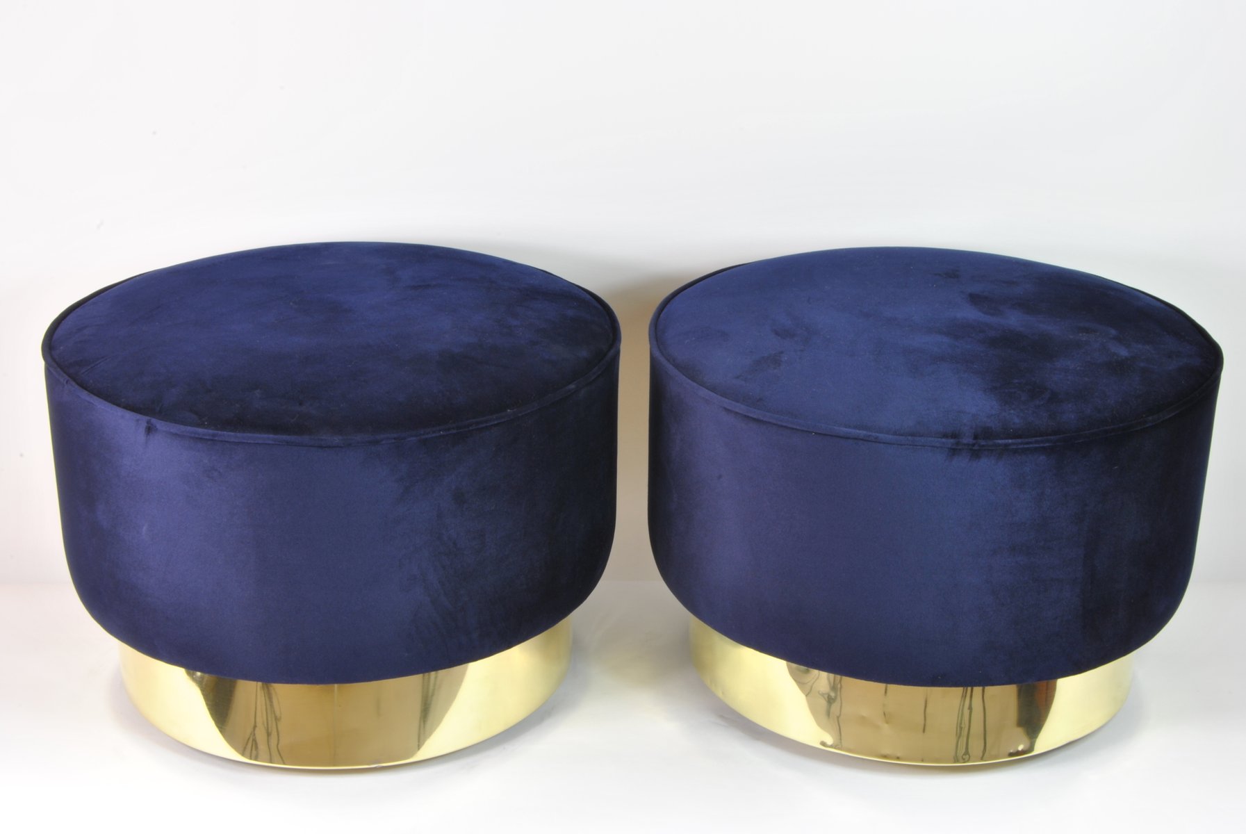 Runde Poufs, Italien, 1970er, 2er Set bei Pamono kaufen