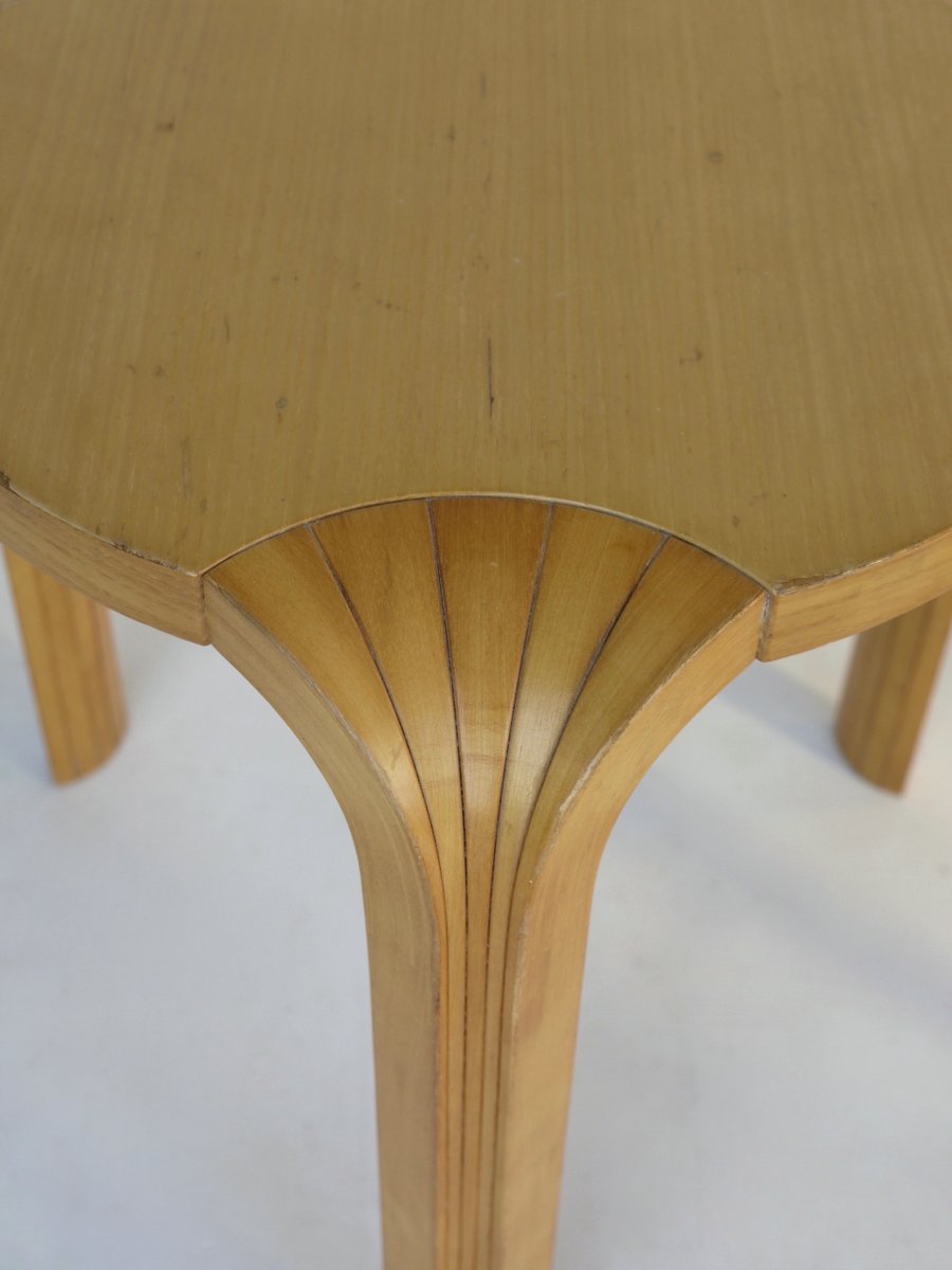 Modell X600 Fan Leg Hocker von Alvar Aalto für Artek, 1960er bei Pamono kaufen