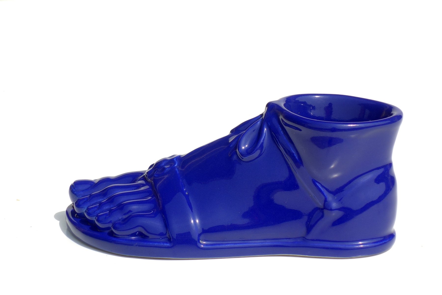 Piede romano in ceramica blu di Piero Fornasetti, Italia, anni '60 in ...