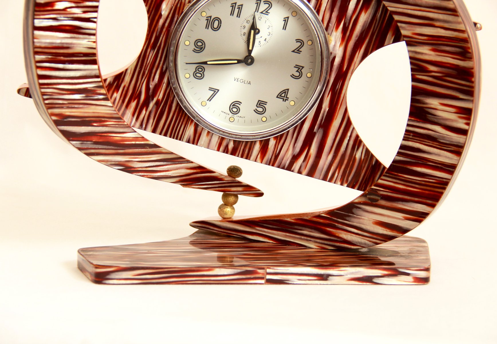 Mid-Century Desdet Table Clock from Veglia, Italy, 1960s for sale at Pamono