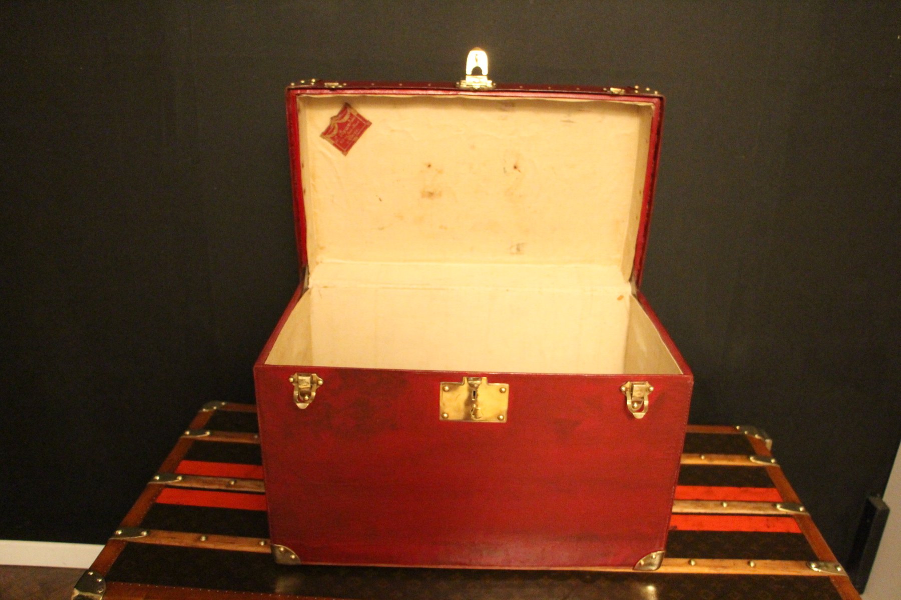 Red Goyard Steamer Trunk from Hermes for sale at Pamono