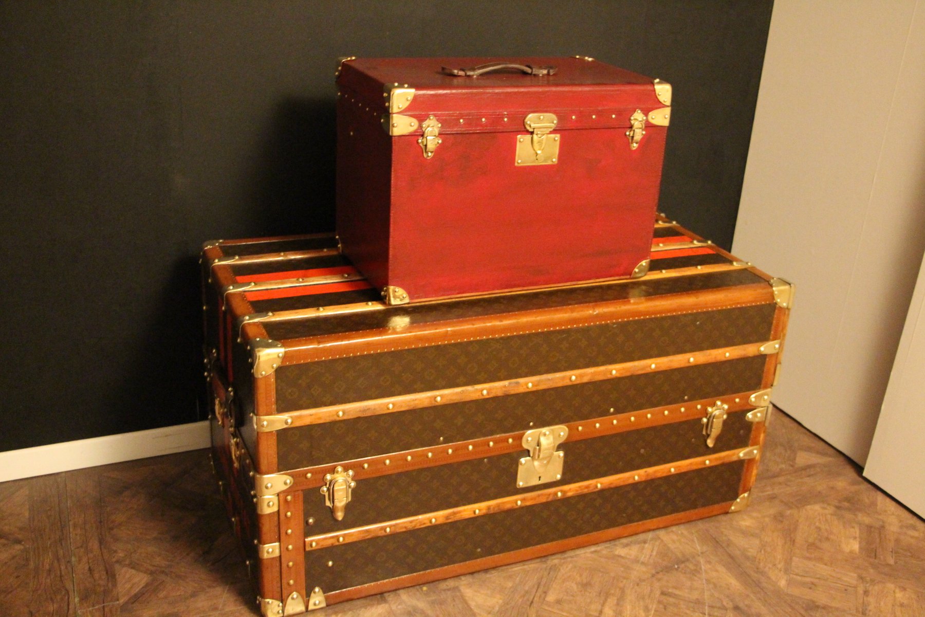 Red Goyard Steamer Trunk from Hermes for sale at Pamono