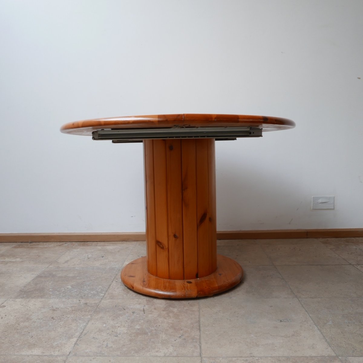 Pine Mid-Century Dutch Dining Table for sale at Pamono