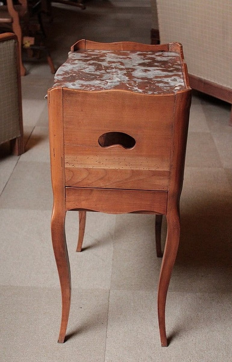 Case Table in Cherry for sale at Pamono